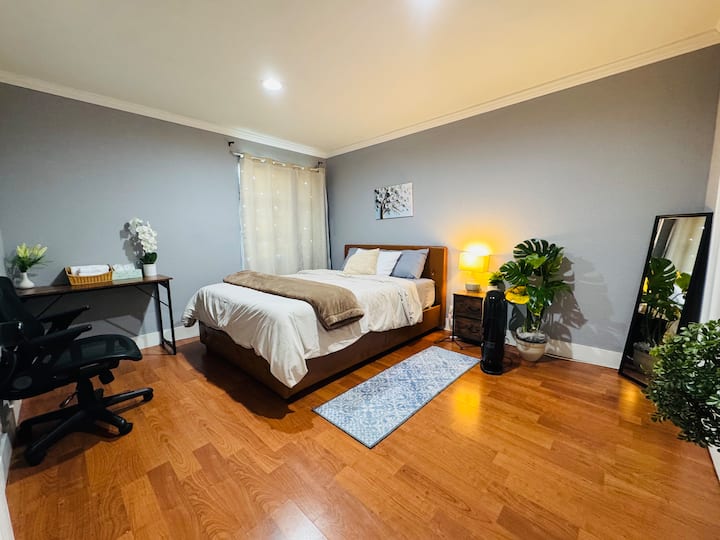 Private Bedroom With Shared Bath 2 - Santa Clara, CA