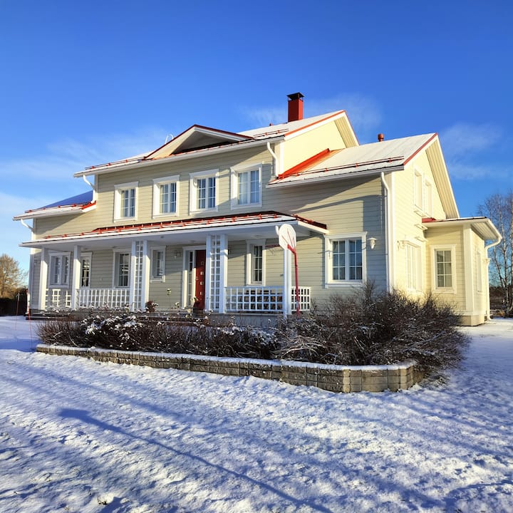 Wooden Villa - Oulu