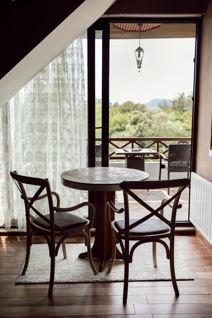 Ağva Beyaz Ev Jakuzili, Balkonlu, Gül Isimli Suit - Ağva Merkez