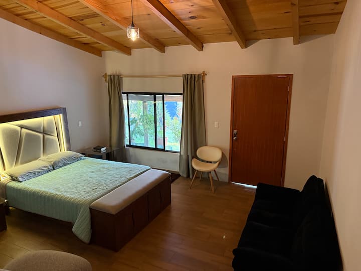 Exclusiva Cabaña Con Chimenea Y Estacionamiento - Morelia