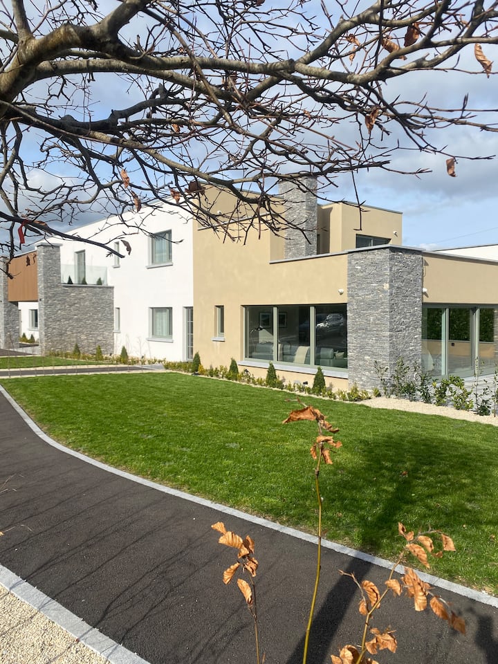 Luxury House Killarney - 5 Mins Walk To Centre - Killarney