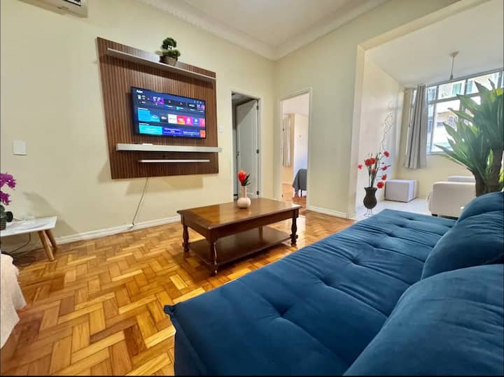 Sala 3 Quartos Em Copacabana - Rio de Janeiro