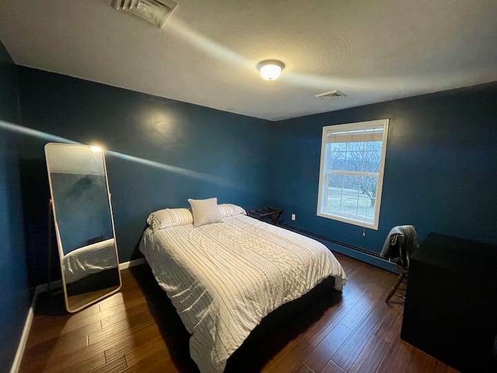 Room In The Laurel Highlands - Scottdale, PA