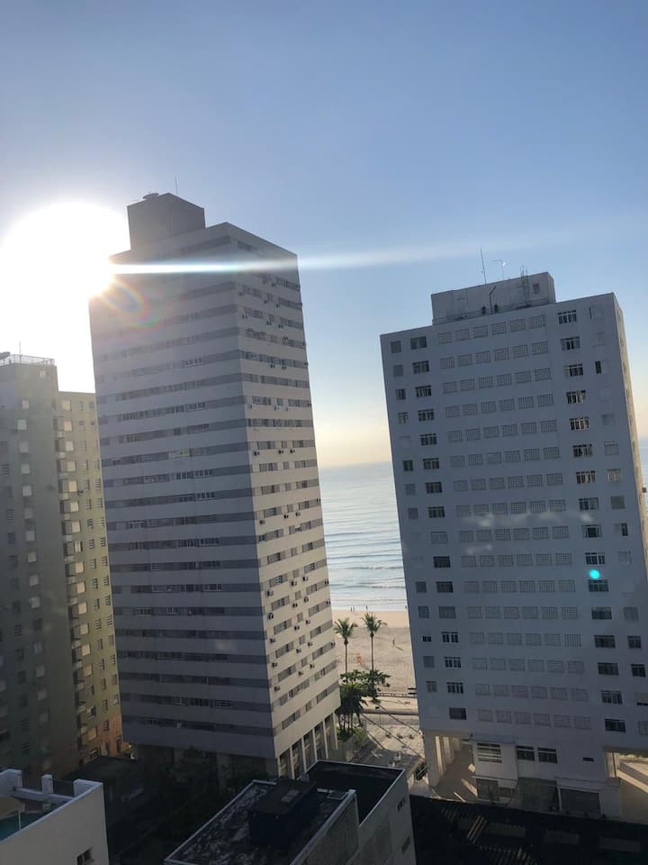 Apto Pitangueiras, 150 Metros Da Praia Com Garagem - Guarujá