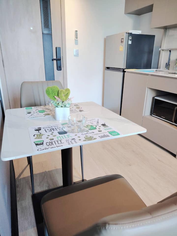 Seaview​ ​Condominium​ - Pattaya City
