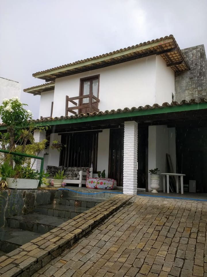 Casa Arejada, A 1.5km Da Praia. - Lauro de Freitas