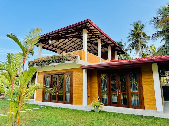 New Walawa Villa/near Kabalana Surf Point Ahangama - Sri Lanka