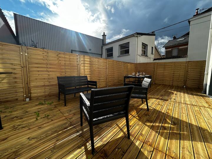 E1 Reton Magnifique T3 Rdc Terrasse Et Jacuzzi - エペルネー