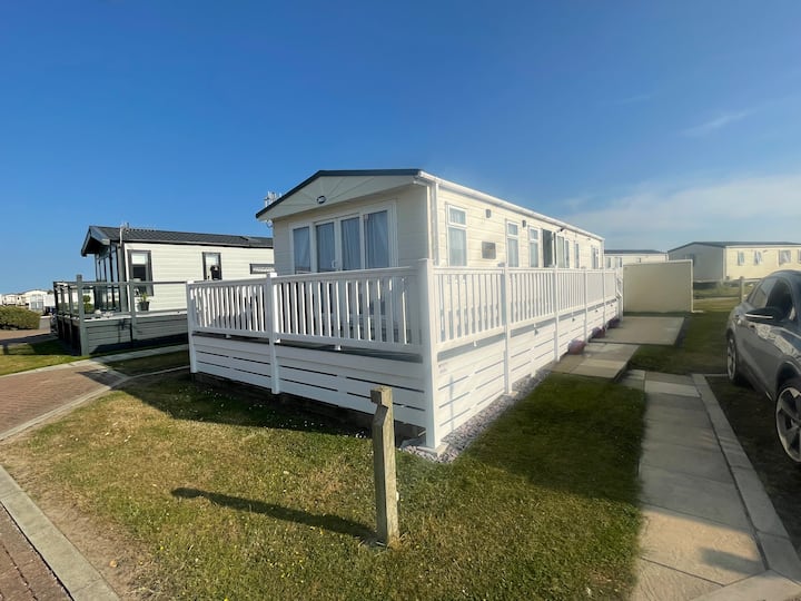 3 Bedroom Gold On West Sands Seal Bay Selsey. - West Wittering