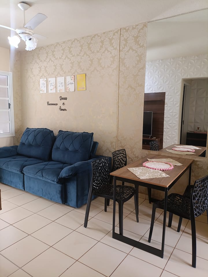 Quarto Confortável Em Uma Casa! - Lins