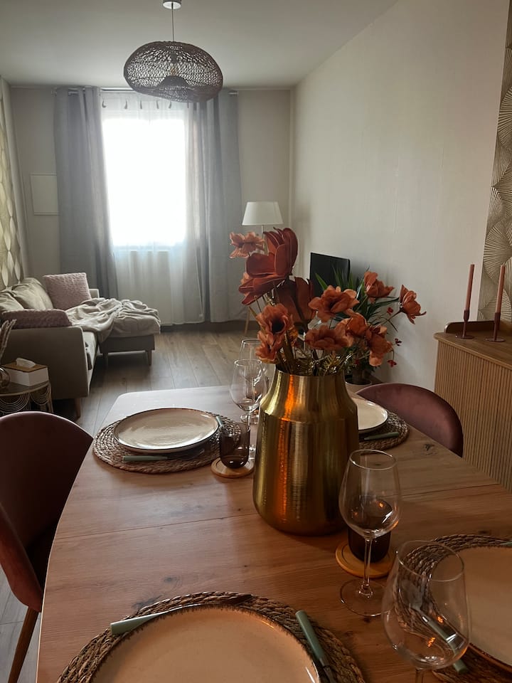 Maison Cosy & éLégante * 2 Chambres * Vichy Centre - Vichy