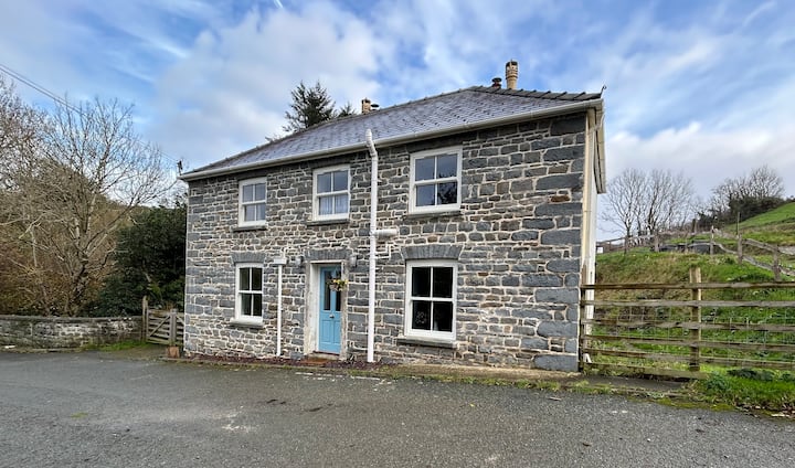 Beach Is 12 Minutes Walk Away, Perfect For Dogs! - Aberaeron