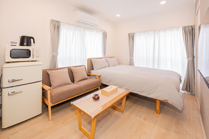 Sta. 9 Min, New Renovated 1k Apt, Balcony - Shinjuku City