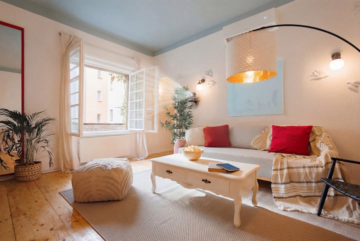 Company Mansion W/cinema & Balcony | Old Town - Belgrado