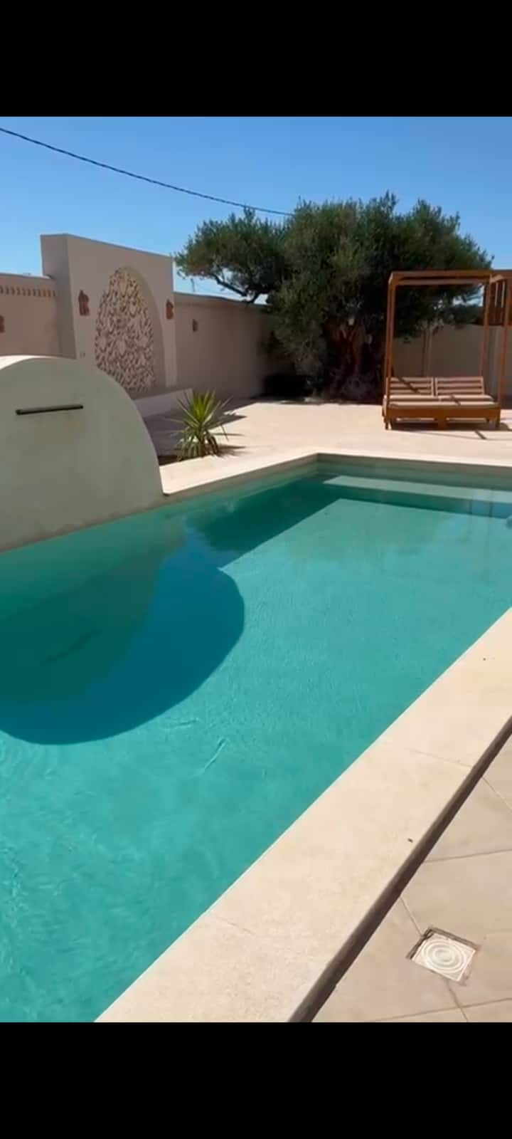 Villa Typique Avec Piscine Sans Vis A Vis - Djerba