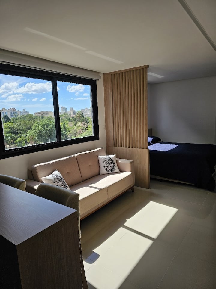 Studio Novo Completo E Com Garagem Em Porto Alegre - Porto Alegre