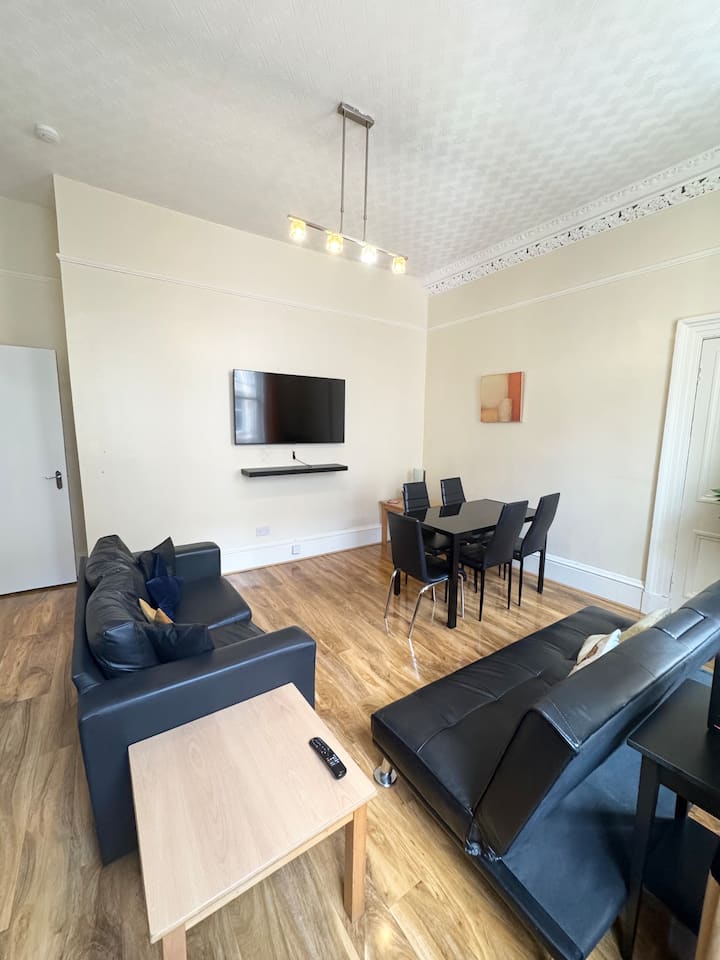 2 Bed Flat In Central Edinburgh - Edinburgh