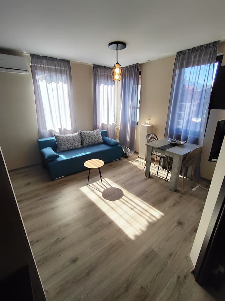 Nature Hub, Ski-lift Apartment - Bansko