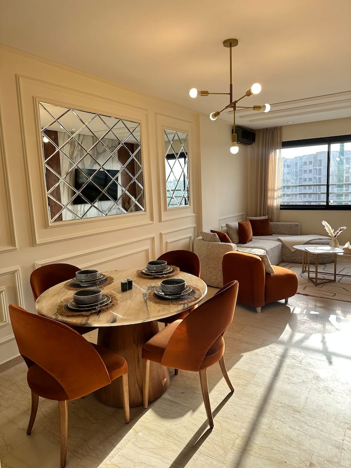 Charming Apartment With A Pool - Casablanca