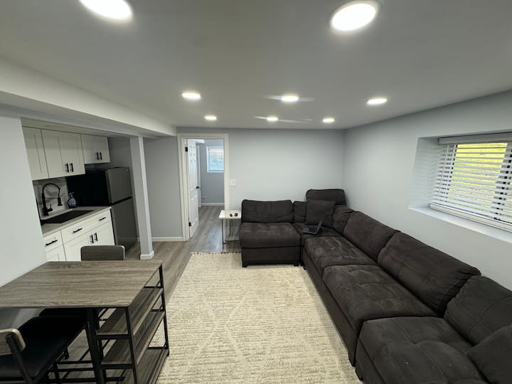 Modern Retreat Close To Metro - Rye, NY