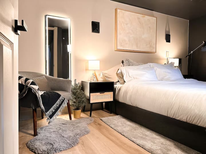 Nordic Style • 5br • Clean • Near Ski Resorts - Sandy, UT