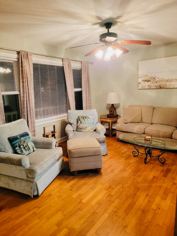 4 Bd |15 Mins Drive To Surf City - Hampstead, NC