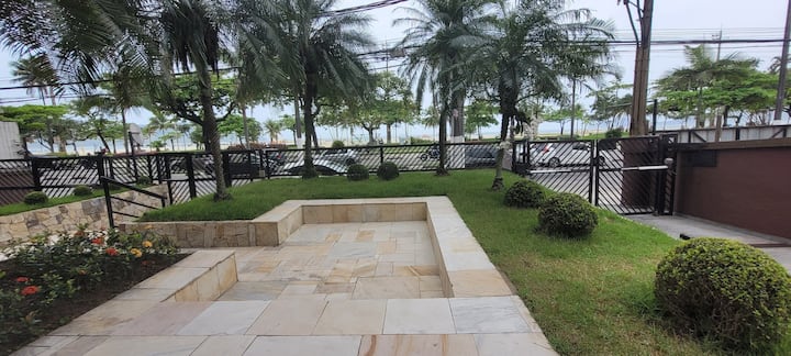 Praia Do Gonzaga/garagem Inclusa - Santos