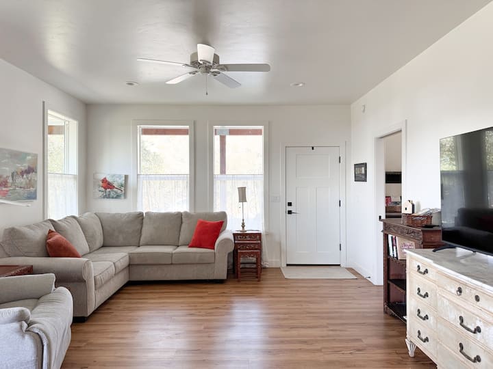 Buttercup Bungalow - Sonora, CA