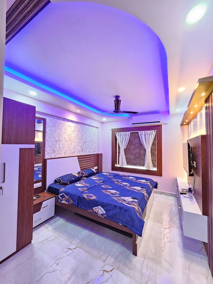 Premium 1bhk Self Service Flat 500m From Sea Beach - Puri