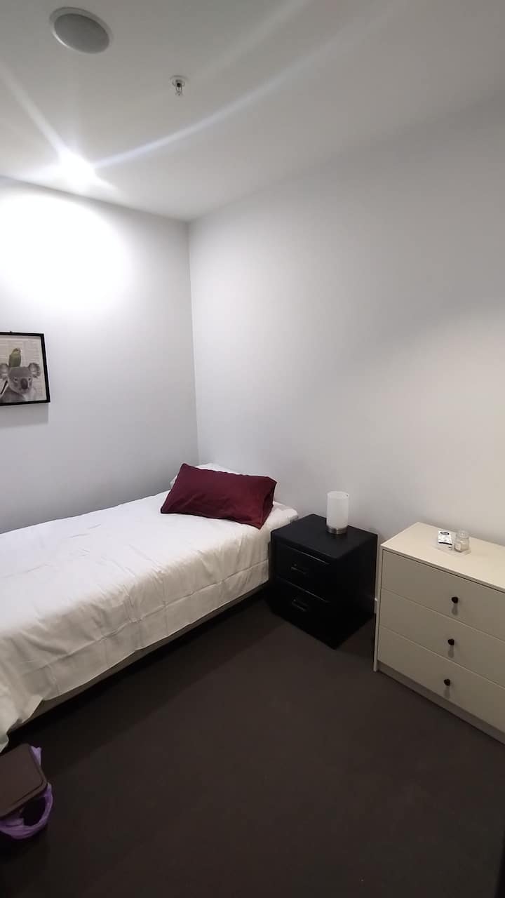 Quarto Privado De Solteiro No Centro De Melbourne - メルボルン