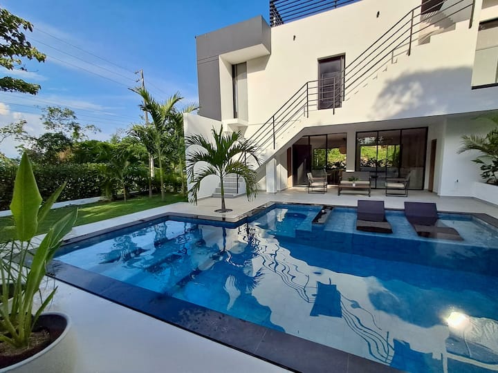 Casa En Ricaurte - Colombia