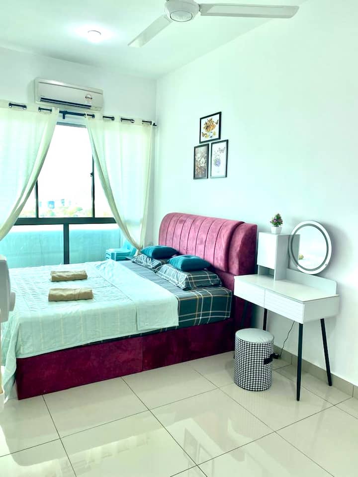Cozy Cybersquare (2-5pax) 2br & 2bath Pakin Neflix - Cyberjaya