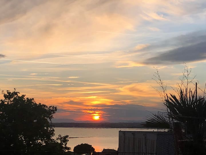Studio Meublé Sur éTang à Pied à 20 Minutes La Mer - Sète