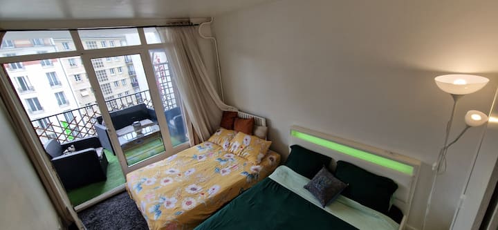 Chambre Et Terrasse Privée Près De La Tour Eiffel - Paris