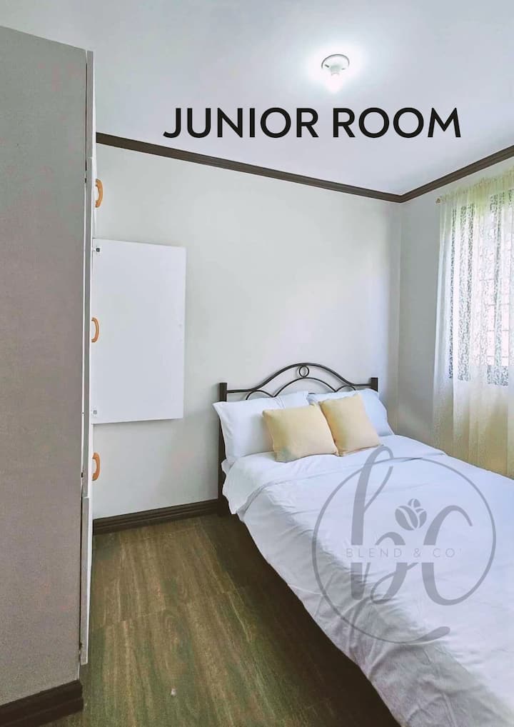 Junior Room (With Free Breakfast) - Baguio