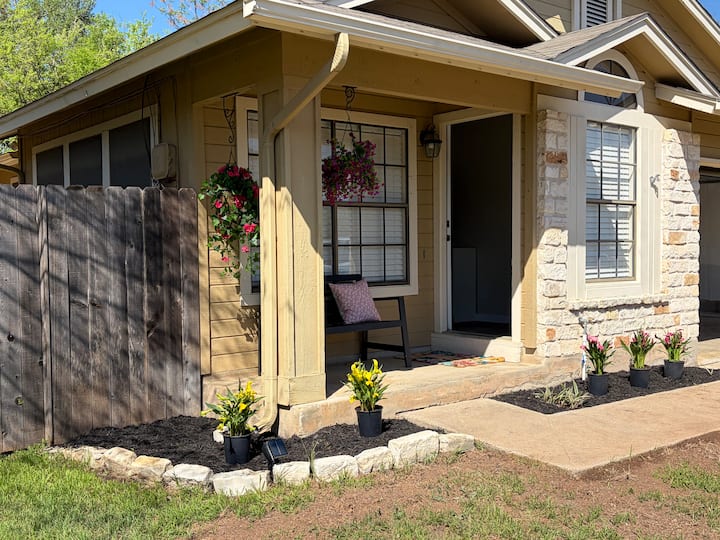 Your Home Away From Home - Cedar Park, TX