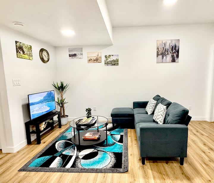 Modern 2-bedroom Suite In Stillwater Nw, Near Wem - Edmonton