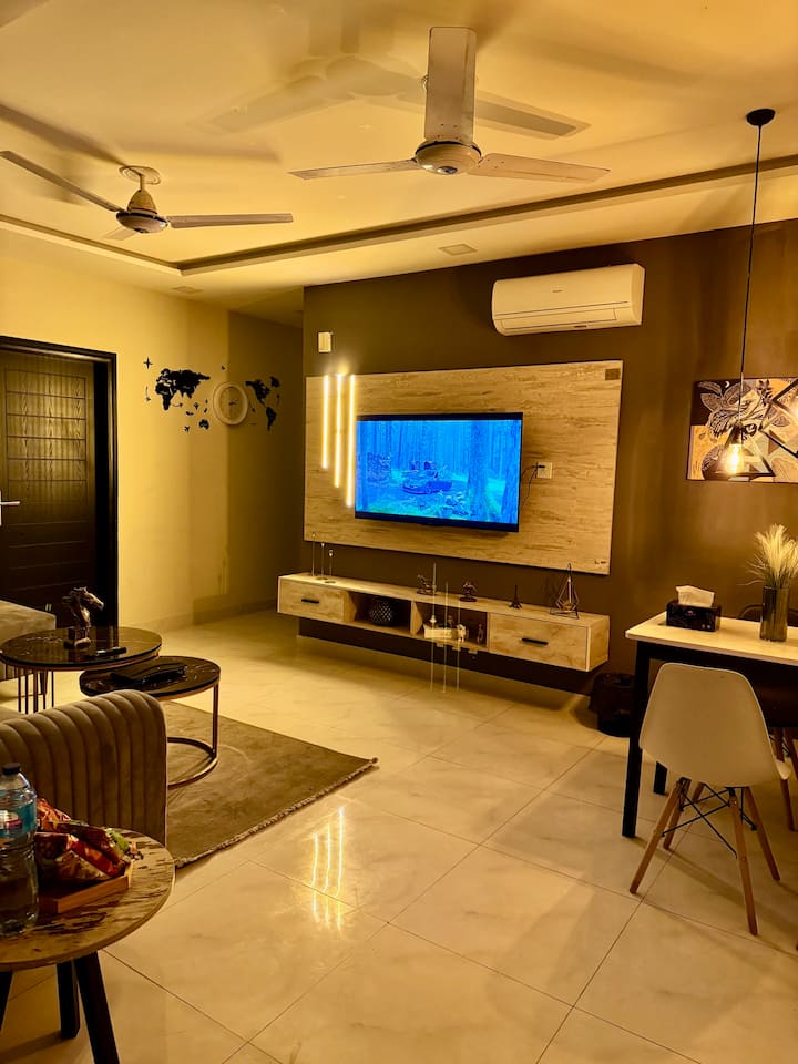 Three Bed Modern Apartment - Pakistan