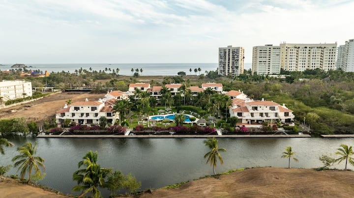 Hermosa Villa 
La Mejor Opción Calidad Precio - Ixtapa Zihuatanejo