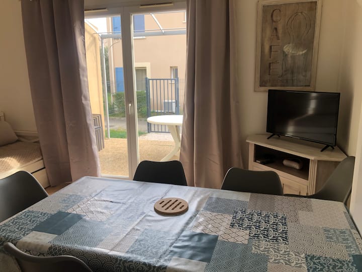 Mazet Pour 4/6 Personnes Dans Une Résidence - Saint-Martin-de-Crau