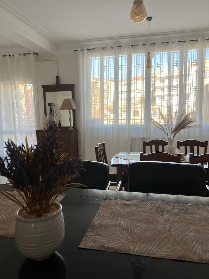 Appartement Spacieux Et Lumineux - Algiers