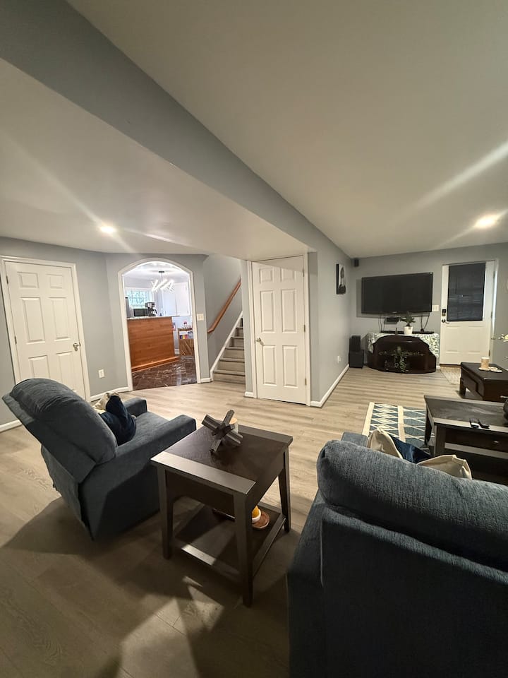 Cozy Getaway W/ Private Entrance - Baltimore, MD