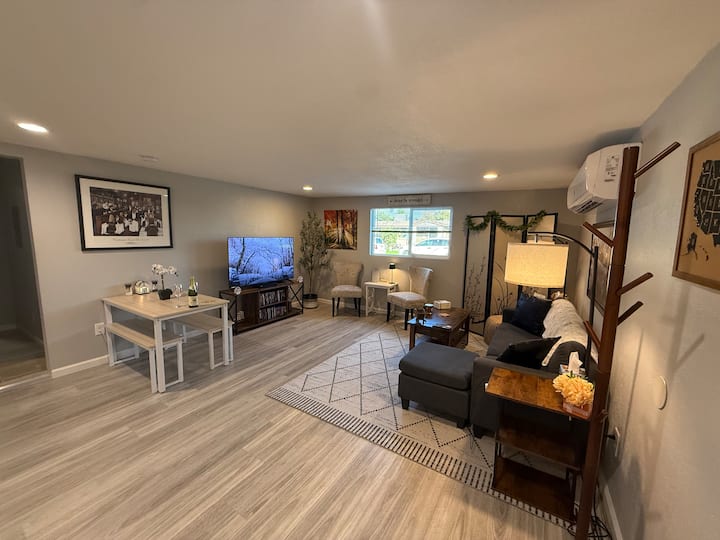 ⁂ Top 1% ⁂ | Wash & Dry | Walk-in Closet - Stockton, CA