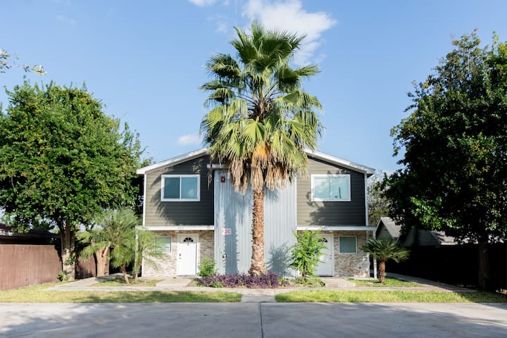 Near Airport  & Hospital / Fast Wifi / Parking - McAllen, TX