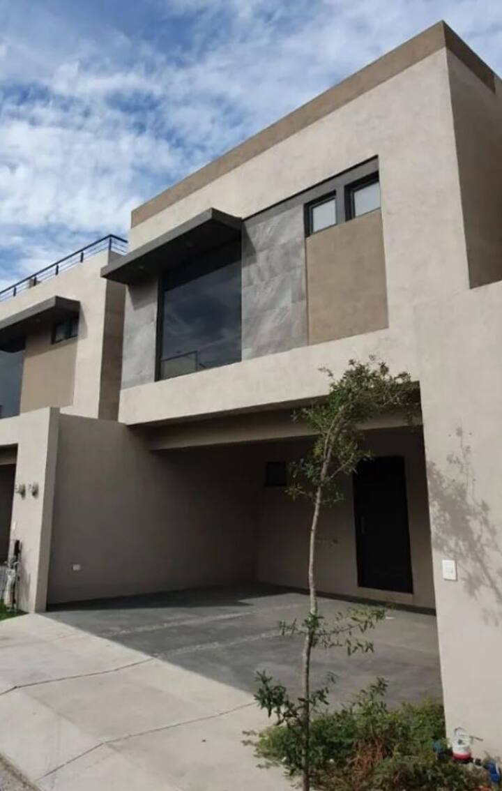 Casa Amueblada En Apodaca - Monterrey