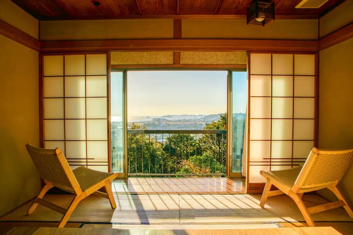 石庭と神社スタイル| 57㎡ |錦鯉が泳ぐ池 | オーシャンビュー | 大自然に抱かれる贅沢な隠れ家 - Gamagōri