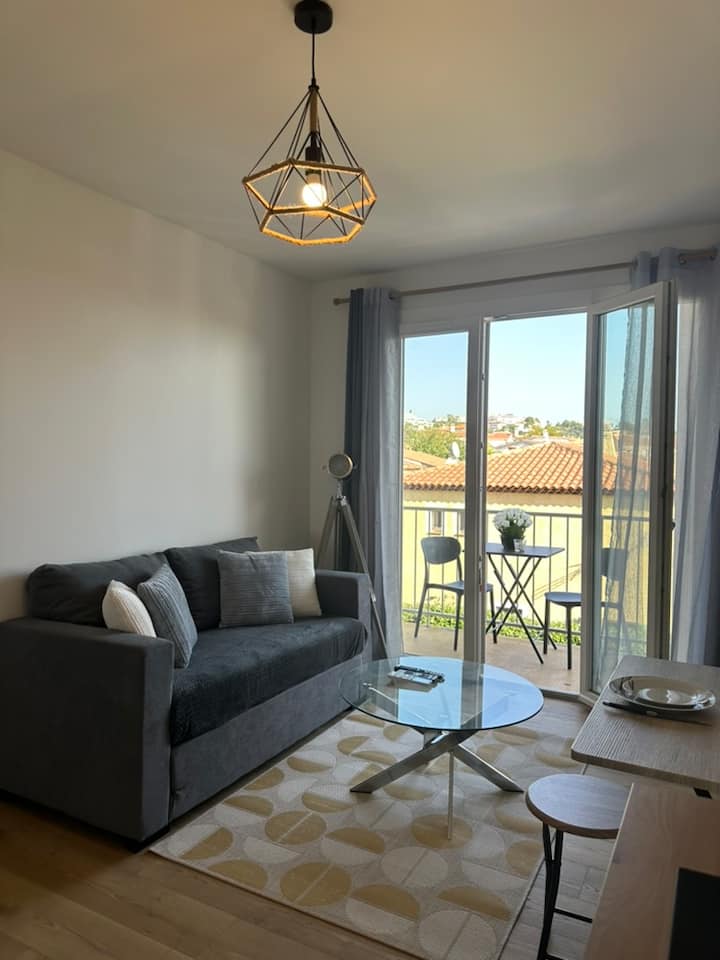 Bel Appartement 3 Pièces, Près Des Plages - Cagnes-sur-Mer