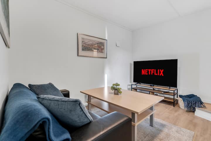 Cozy Arctic Apartment I Near The Arctic Cathedral - Tromsø