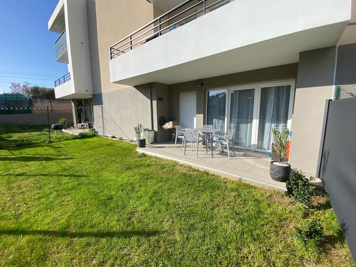 Joli T2 Climatisé Rez De Jardin - Ollioules