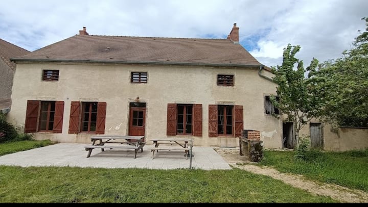 Gîte 15 Personnes Dans Le Morvan - Lac de Saint-Agnan